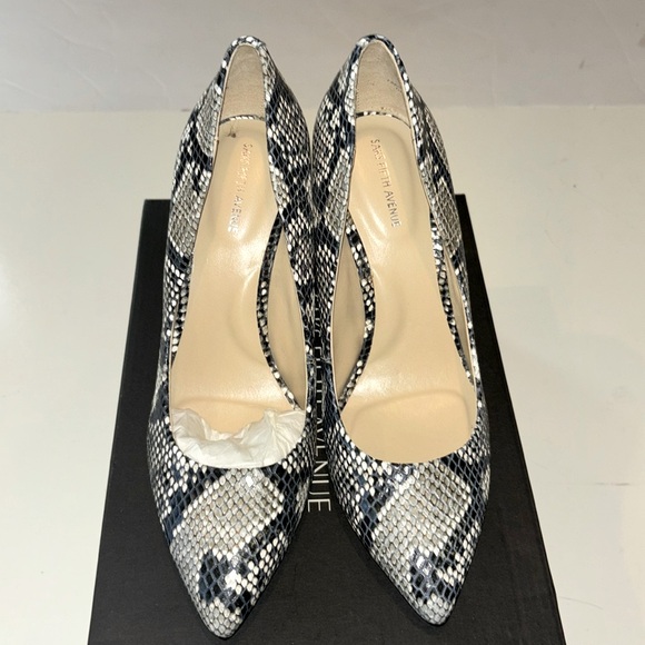 Saks Fifth Avenue | Shoes | Nib Saks Fifth Ave Leather Snake Skin Pumps 75 | Poshmark